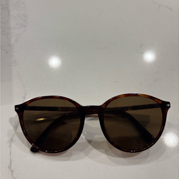 Persol | Accessories | Persol Havana Mens Round Brown Sunglasses | Poshmark